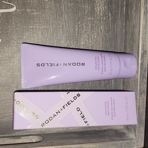 Rodan + Fields | Skincare | Rodanfields Volumizing Hand Cream | Poshmark